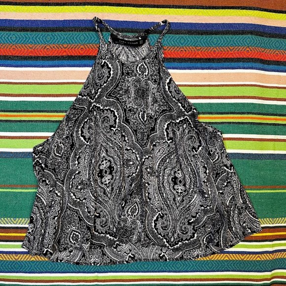 Zara | Tops | Zara Boho Paisley Halter Neck Swing Crop Top In Black ...
